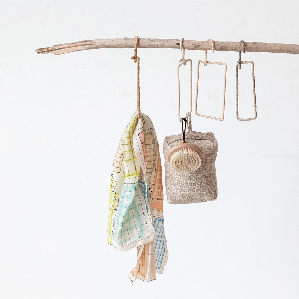 Wire & Natural Fiber Wrapped Hanger – Ganas Pecan Company